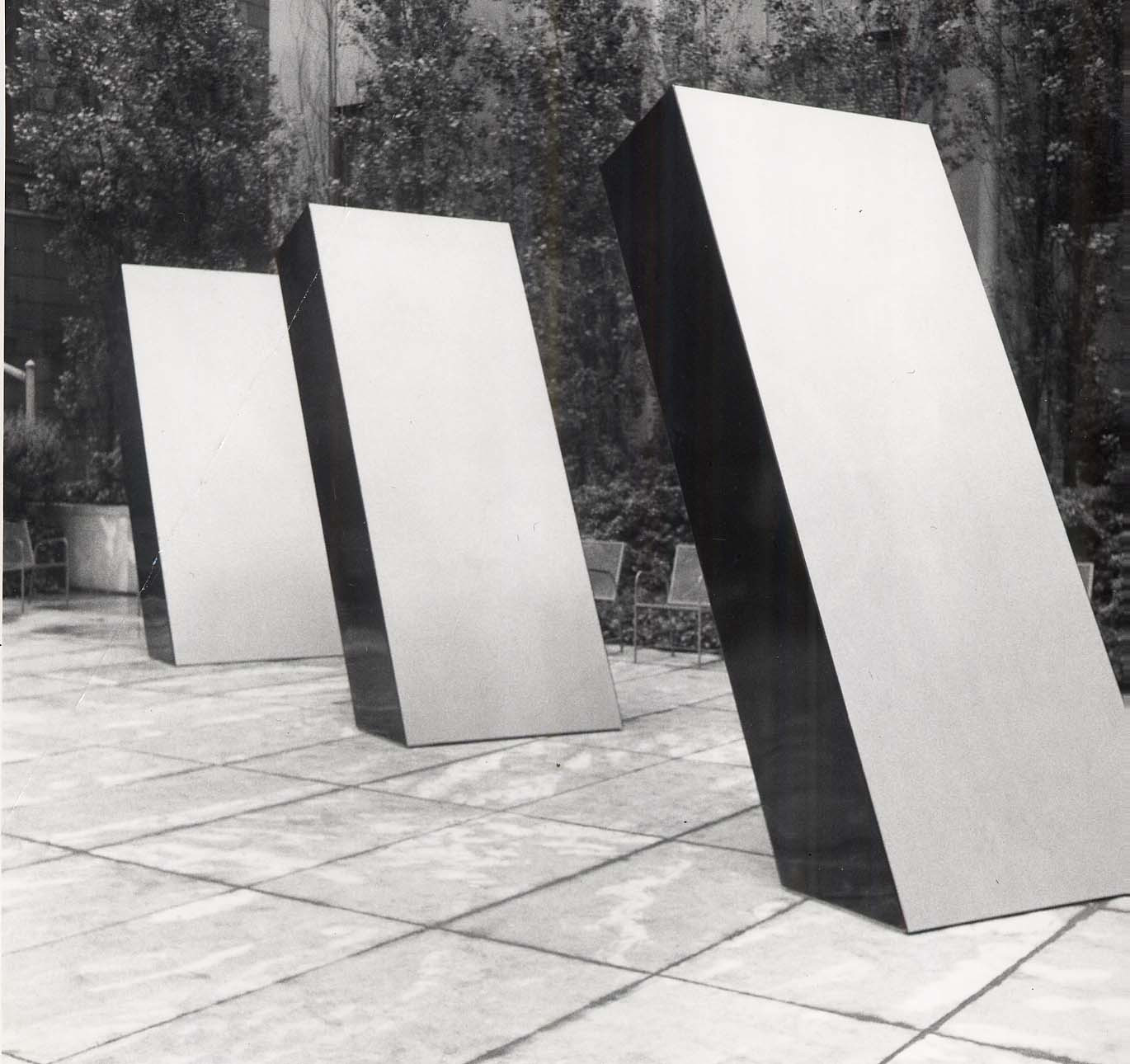 RONALD BLADEN - Art Miami Magazine - Art news